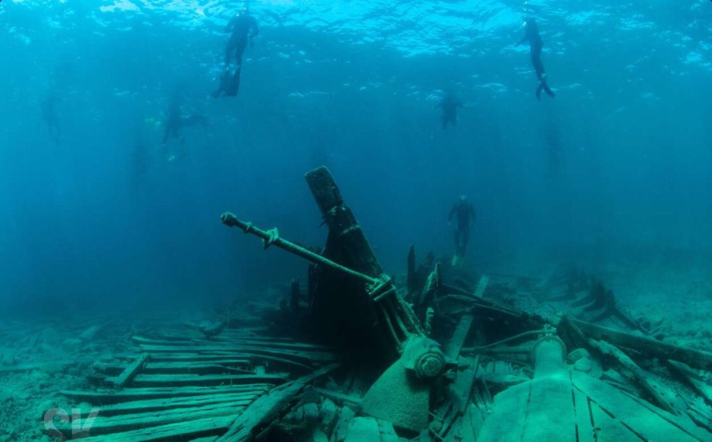 The best scuba diving in Ontario Canada